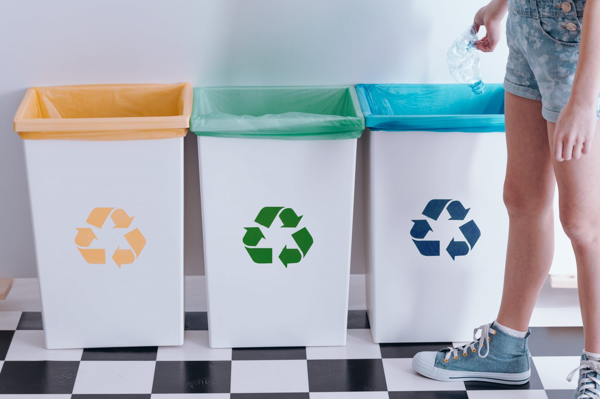 Ultimate Guide to Smart Bins › Evreka